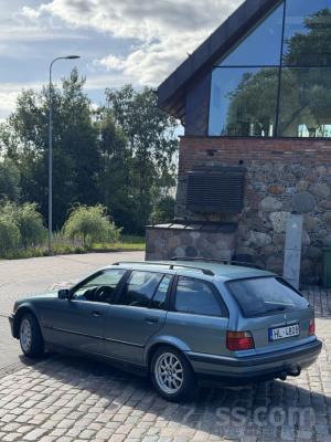 Zils BMW 318 1996 Rēzekne, ar dzinēja tilpumu 1.80 L un nobraukumu 251 tūkst. km par 3000 €, foto 6 vietnē AUTOMOTO.COM.LV