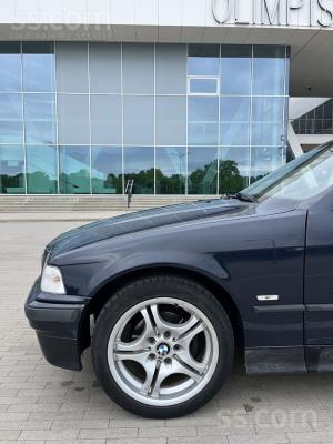 Zils BMW 318 1997 Rēzekne, ar dzinēja tilpumu 1.80 L un nobraukumu 266 tūkst. km par 2600 €, foto 10 vietnē AUTOMOTO.COM.LV