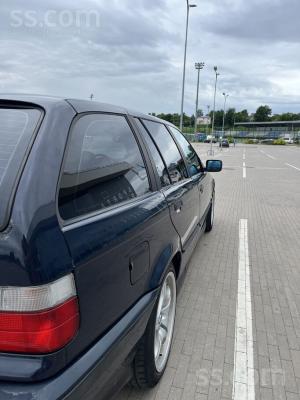 Zils BMW 318 1997 Rēzekne, ar dzinēja tilpumu 1.80 L un nobraukumu 266 tūkst. km par 2600 €, foto 13 vietnē AUTOMOTO.COM.LV