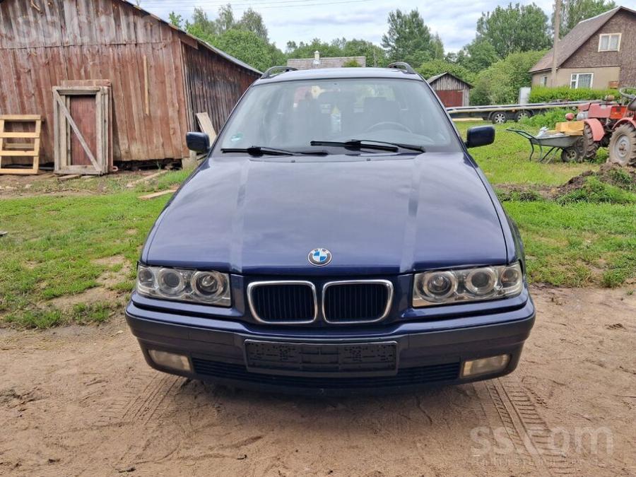 Blue BMW 318 1998 in Balvi, with an engine capacity of 1.80 L and mileage of 350 thousand km for 8800 €, photo 1 on AUTOMOTO.COM.LV