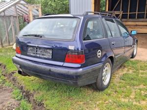 Blue BMW 318 1998 in Balvi, with an engine capacity of 1.80 L and mileage of 350 thousand km for 8800 €, photo 4 on AUTOMOTO.COM.LV