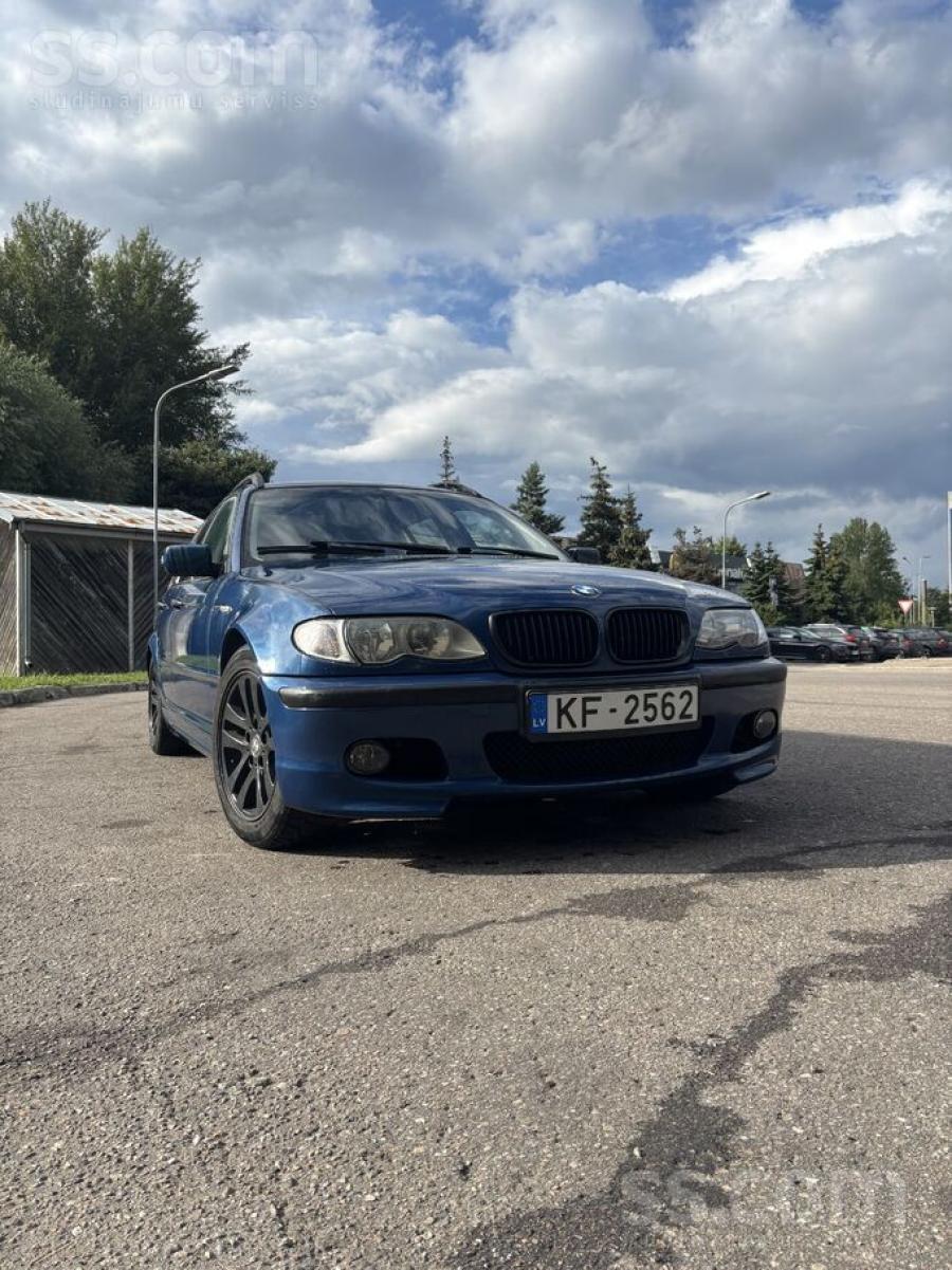 Blue BMW 318 2002 in Ogre, with an engine capacity of 1.80 L and mileage of 401 thousand km for 3000 €, photo 1 on AUTOMOTO.COM.LV