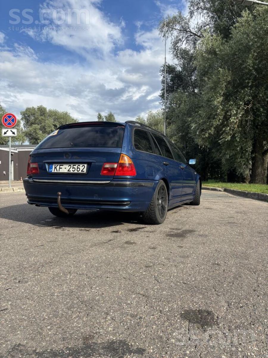 Blue BMW 318 2002 in Ogre, with an engine capacity of 1.80 L and mileage of 401 thousand km for 3000 €, photo 4 on AUTOMOTO.COM.LV