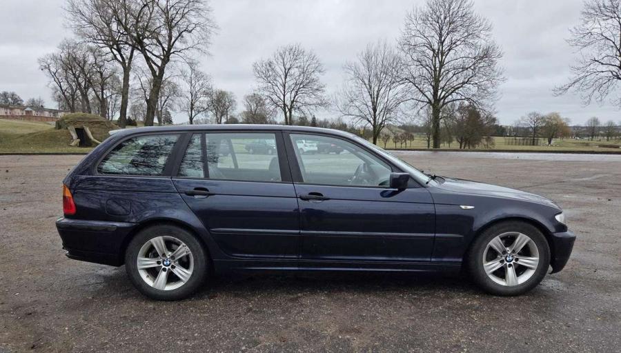 Zils BMW 318 2003 Kauņa, ar dzinēja tilpumu 1.95 L un nobraukumu 280 tūkst. km par 1450 €, foto 2 vietnē AUTOMOTO.COM.LV