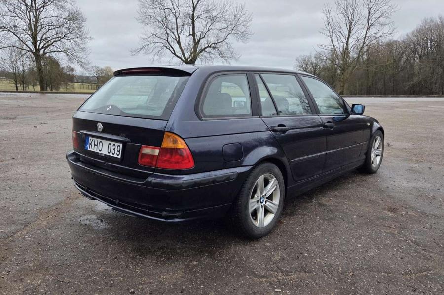 Zils BMW 318 2003 Kauņa, ar dzinēja tilpumu 1.95 L un nobraukumu 280 tūkst. km par 1450 €, foto 3 vietnē AUTOMOTO.COM.LV