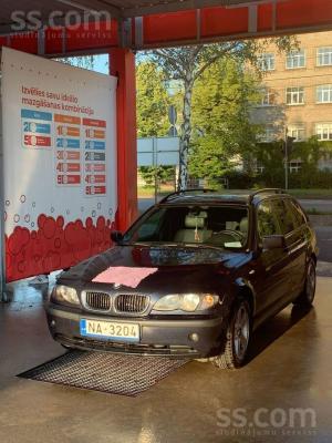 Zils BMW 318 2003 Rīga, ar dzinēja tilpumu 2.00 L un nobraukumu 239 tūkst. km par 4200 €, foto  vietnē AUTOMOTO.COM.LV