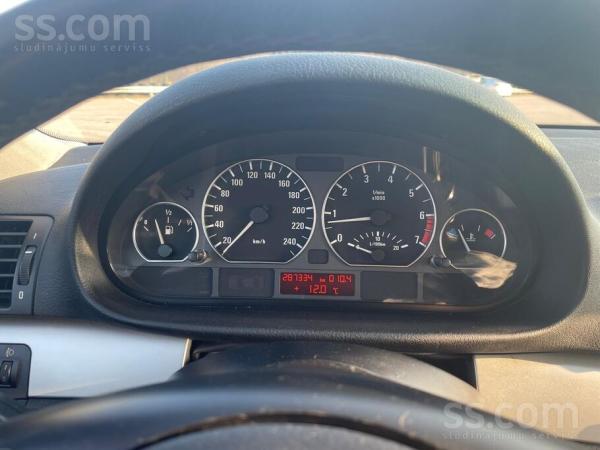 Zils BMW 318 2003 Valka, ar dzinēja tilpumu 2.00 L un nobraukumu 287 tūkst. km par 1450 €, foto 8 vietnē AUTOMOTO.COM.LV