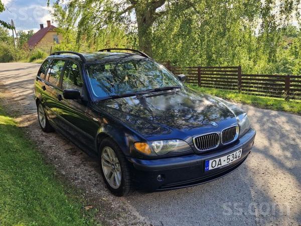 Blue BMW 318 2003 in Valmiera, with an engine capacity of 2.00 L and mileage of 291 thousand km for 1450 €, photo 3 on AUTOMOTO.COM.LV