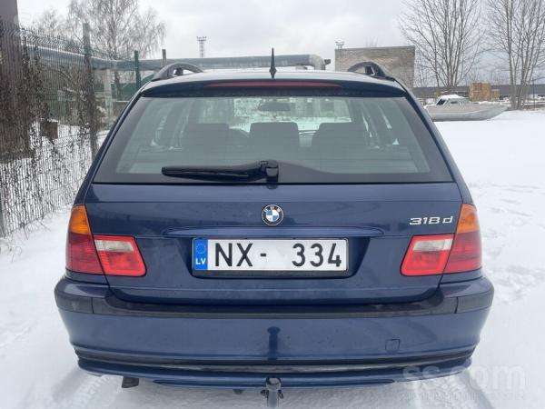 Blue BMW 318 2004 in Riga, with an engine capacity of 2.00 L and mileage of 398 thousand km for 2250 €, photo 3 on AUTOMOTO.COM.LV