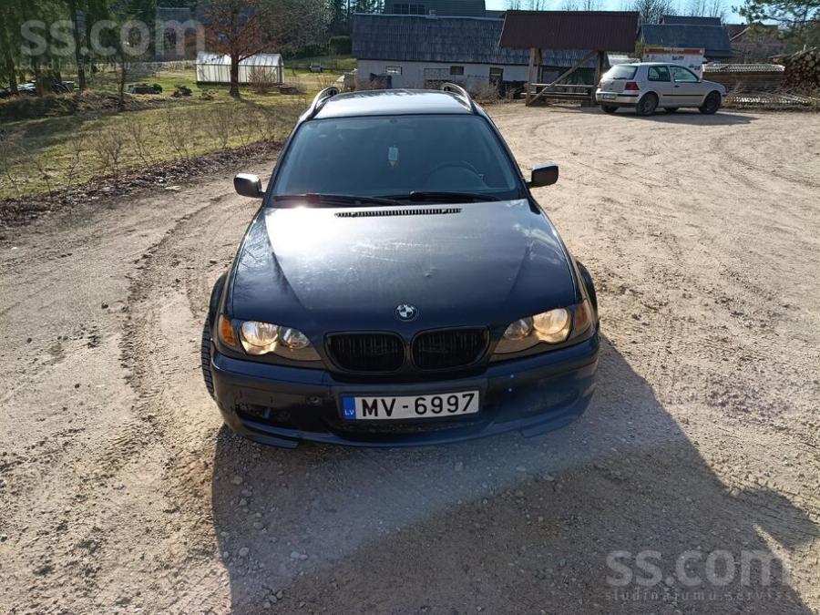 Blue BMW 318 2004 in Riga, with an engine capacity of 3.00 L and mileage of 297 thousand km for 1500 €, photo 8 on AUTOMOTO.COM.LV