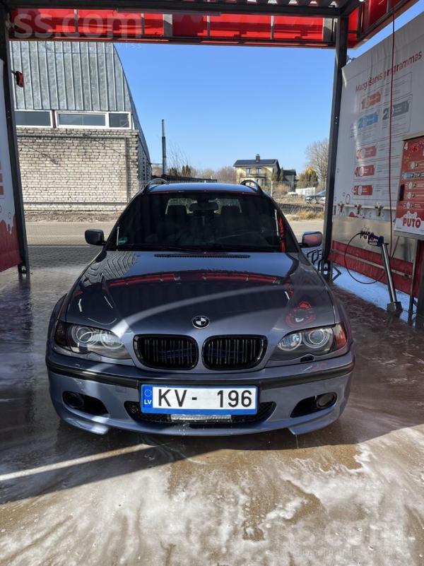 Blue BMW 318 2005 in Riga, with an engine capacity of 2.00 L and mileage of 328 thousand km for 2300 €, photo 2 on AUTOMOTO.COM.LV