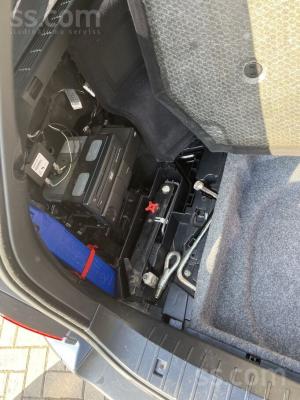 Blue BMW 318 2005 in Riga, with an engine capacity of 2.00 L and mileage of 328 thousand km for 2300 €, photo 9 on AUTOMOTO.COM.LV