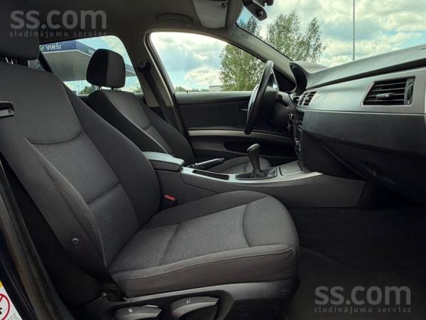 Zils BMW 318 2006 Rīga, ar dzinēja tilpumu 2.00 L un nobraukumu 331 tūkst. km par 2350 €, foto 7 vietnē AUTOMOTO.COM.LV