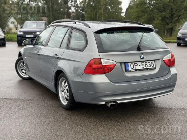 Blue BMW 318 2006 in Ogre, with an engine capacity of 2.00 L and mileage of 345 thousand km for 2950 €, photo 7 on AUTOMOTO.COM.LV