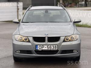 Zils BMW 318 2006 Ogre, ar dzinēja tilpumu 2.00 L un nobraukumu 345 tūkst. km par 2950 €, foto 9 vietnē AUTOMOTO.COM.LV