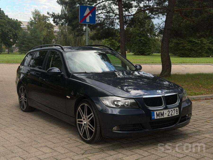 Blue BMW 318 2006 in Riga, with an engine capacity of 2.00 L and mileage of 342 thousand km for 2990 €, photo 1 on AUTOMOTO.COM.LV