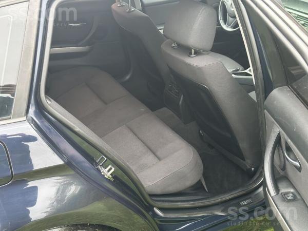 Zils BMW 318 2006 Rīga, ar dzinēja tilpumu 2.00 L un nobraukumu 284 tūkst. km par 3350 €, foto 7 vietnē AUTOMOTO.COM.LV