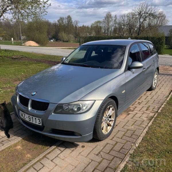 Blue BMW 318 2007 in Valmiera, with an engine capacity of 2.00 L and mileage of 329 thousand km for 2100 €, photo 1 on AUTOMOTO.COM.LV