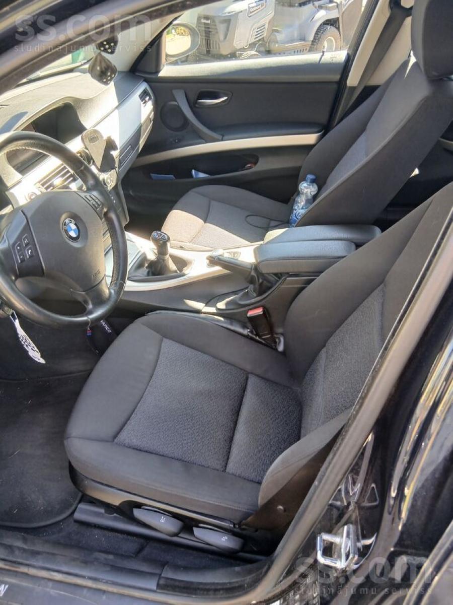 Zils BMW 318 2007 Jūrmala, ar dzinēja tilpumu 2.00 L un nobraukumu 349 tūkst. km par 3290 €, foto 7 vietnē AUTOMOTO.COM.LV