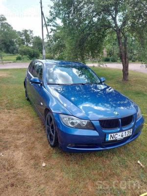 Zils BMW 318 2007 Cēsis, ar dzinēja tilpumu 2.00 L un nobraukumu 376 tūkst. km par 2950 €, foto  vietnē AUTOMOTO.COM.LV