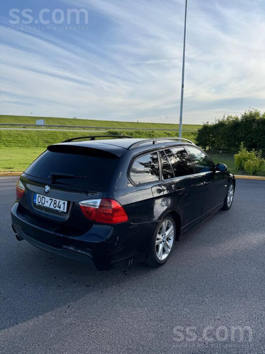 Zils BMW 318 2008 Rīga, ar dzinēja tilpumu 1.80 L un nobraukumu 315 tūkst. km par 3600 €, foto 4 vietnē AUTOMOTO.COM.LV