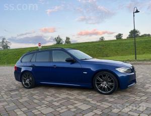 Zils BMW 318 2008 Daugavpils, ar dzinēja tilpumu 1.80 L un nobraukumu 303 tūkst. km par 7100 €, foto 11 vietnē AUTOMOTO.COM.LV