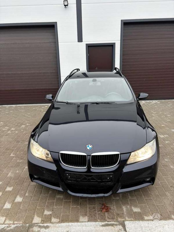 Zils BMW 318 2008 Utena, ar dzinēja tilpumu 0.00 L un nobraukumu 288 tūkst. km par 3850 €, foto 2 vietnē AUTOMOTO.COM.LV