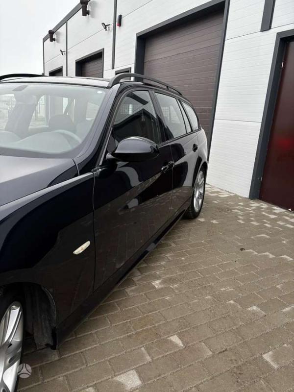 Zils BMW 318 2008 Utena, ar dzinēja tilpumu 0.00 L un nobraukumu 288 tūkst. km par 3850 €, foto 5 vietnē AUTOMOTO.COM.LV