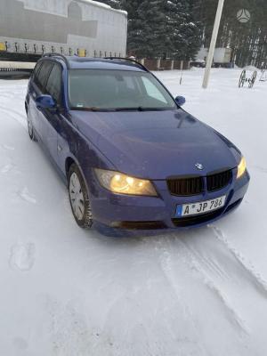 Blue BMW 318 2008 in Kaunas, with an engine capacity of 2.00 L and mileage of 328 thousand km for 1950 €, photo 5 on AUTOMOTO.COM.LV