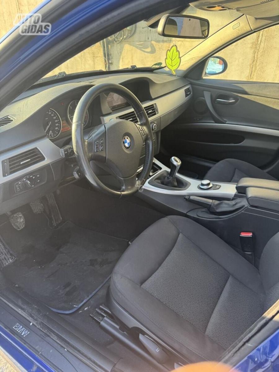 Zils BMW 318 2008 Kauņa, ar dzinēja tilpumu 2.00 L un nobraukumu 340 tūkst. km par 3150 €, foto 7 vietnē AUTOMOTO.COM.LV
