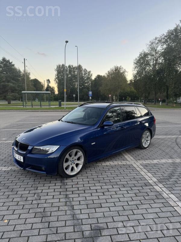 Blue BMW 318 2008 in Jelgava, with an engine capacity of 2.00 L and mileage of 355 thousand km for 3900 €, photo 1 on AUTOMOTO.COM.LV