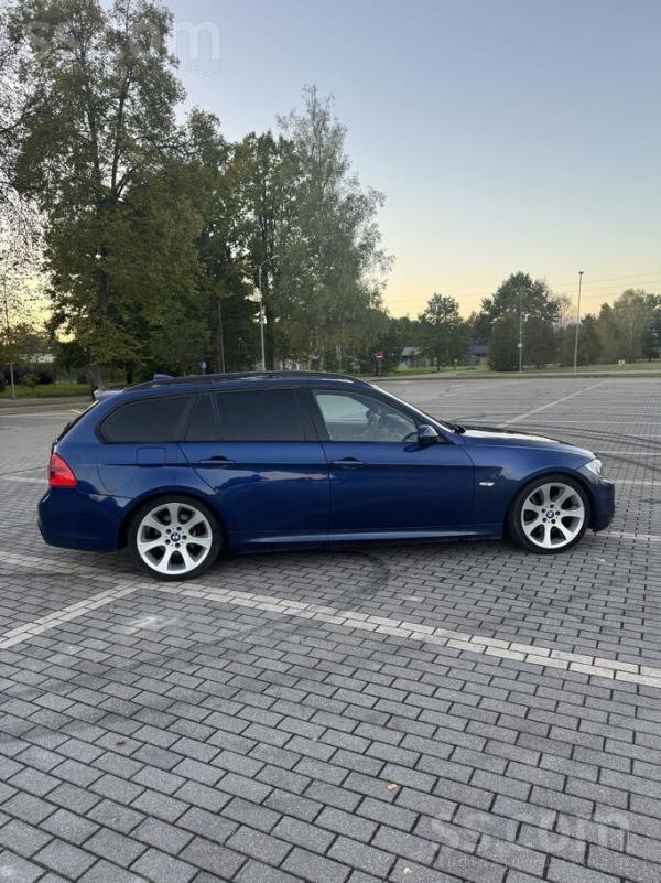 Blue BMW 318 2008 in Jelgava, with an engine capacity of 2.00 L and mileage of 355 thousand km for 3900 €, photo 7 on AUTOMOTO.COM.LV