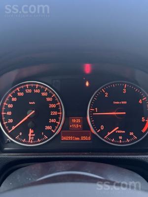 Zils BMW 318 2008 Jelgava, ar dzinēja tilpumu 2.00 L un nobraukumu 355 tūkst. km par 3900 €, foto 14 vietnē AUTOMOTO.COM.LV