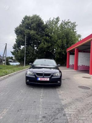 Zils BMW 318 2008 Ukmergė, ar dzinēja tilpumu 2.00 L un nobraukumu 299 tūkst. km par 2900 €, foto 4 vietnē AUTOMOTO.COM.LV