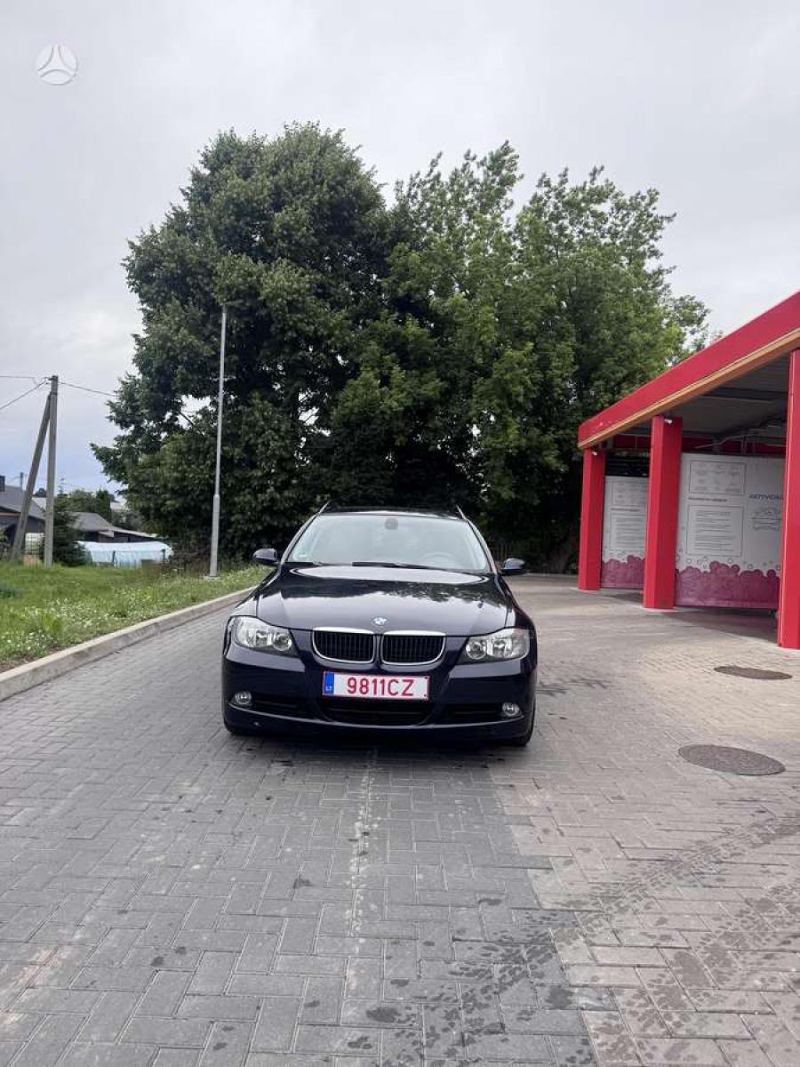 Zils BMW 318 2008 Ukmergė, ar dzinēja tilpumu 2.00 L un nobraukumu 299 tūkst. km par 2900 €, foto 4 vietnē AUTOMOTO.COM.LV