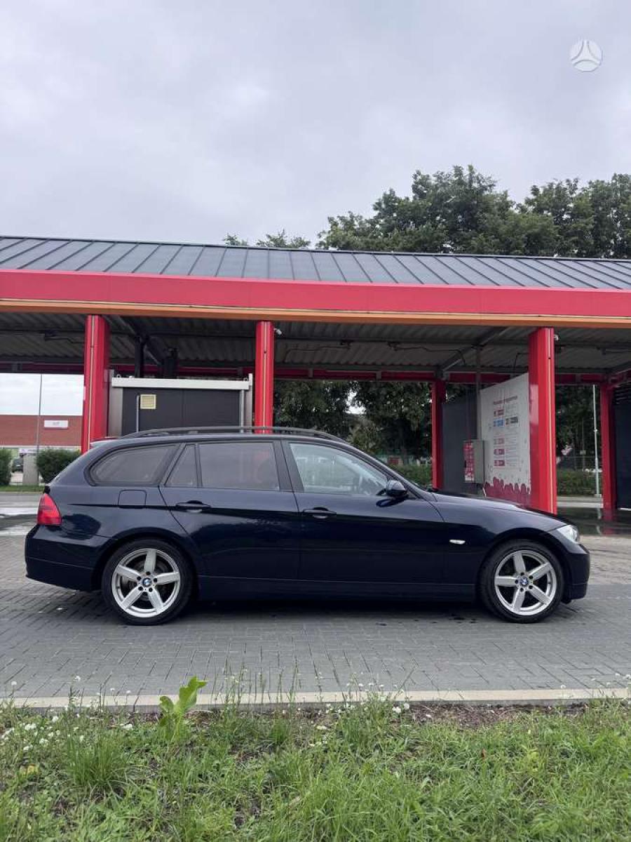Zils BMW 318 2008 Ukmergė, ar dzinēja tilpumu 2.00 L un nobraukumu 299 tūkst. km par 2900 €, foto 6 vietnē AUTOMOTO.COM.LV