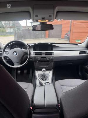 Zils BMW 318 2008 Ukmergė, ar dzinēja tilpumu 2.00 L un nobraukumu 299 tūkst. km par 2900 €, foto 11 vietnē AUTOMOTO.COM.LV