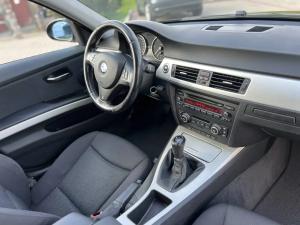 Zils BMW 318 2008 Cēsis, ar dzinēja tilpumu 2.00 L un nobraukumu 274 tūkst. km par 4500 €, foto 12 vietnē AUTOMOTO.COM.LV