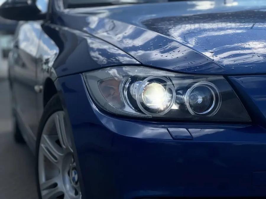 Blue BMW 318 2008 in Rezekne, with an engine capacity of 2.00 L and mileage of 419 thousand km for 4490 €, photo 5 on AUTOMOTO.COM.LV