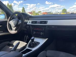 Blue BMW 318 2008 in Rezekne, with an engine capacity of 2.00 L and mileage of 419 thousand km for 4490 €, photo 12 on AUTOMOTO.COM.LV