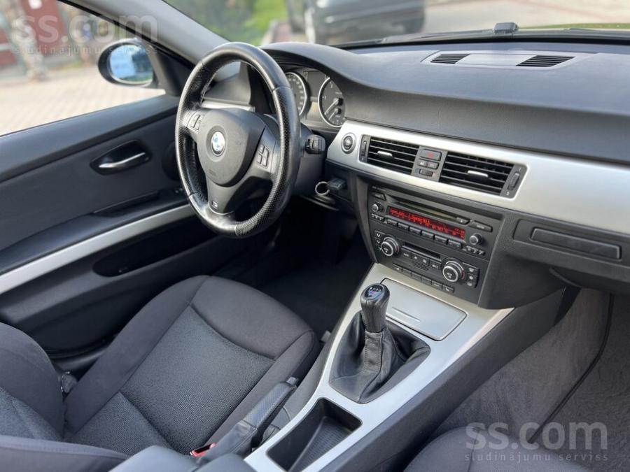 Zils BMW 318 2008 Cēsis, ar dzinēja tilpumu 2.00 L un nobraukumu 273 tūkst. km par 4550 €, foto 12 vietnē AUTOMOTO.COM.LV