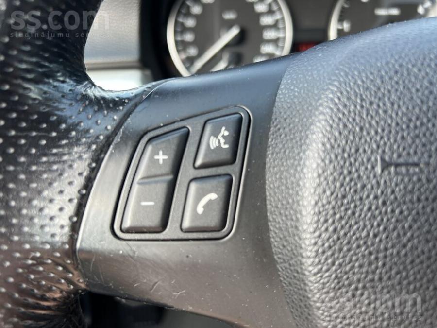 Zils BMW 318 2008 Cēsis, ar dzinēja tilpumu 2.00 L un nobraukumu 273 tūkst. km par 4550 €, foto 20 vietnē AUTOMOTO.COM.LV