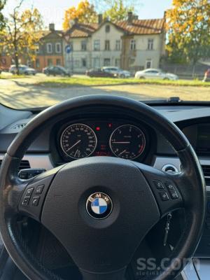 Blue BMW 318 2008 in Riga, with an engine capacity of 2.00 L and mileage of 326 thousand km for 2950 €, photo 10 on AUTOMOTO.COM.LV