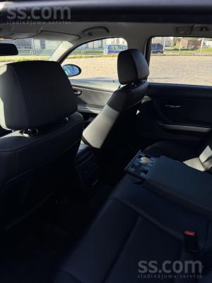 Blue BMW 318 2008 in Riga, with an engine capacity of 2.00 L and mileage of 326 thousand km for 2950 €, photo 12 on AUTOMOTO.COM.LV