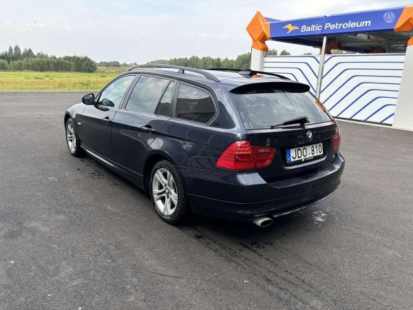 Zils BMW 318 2009 Viļņa, ar dzinēja tilpumu 2.00 L un nobraukumu 360 tūkst. km par 3600 €, foto 6 vietnē AUTOMOTO.COM.LV