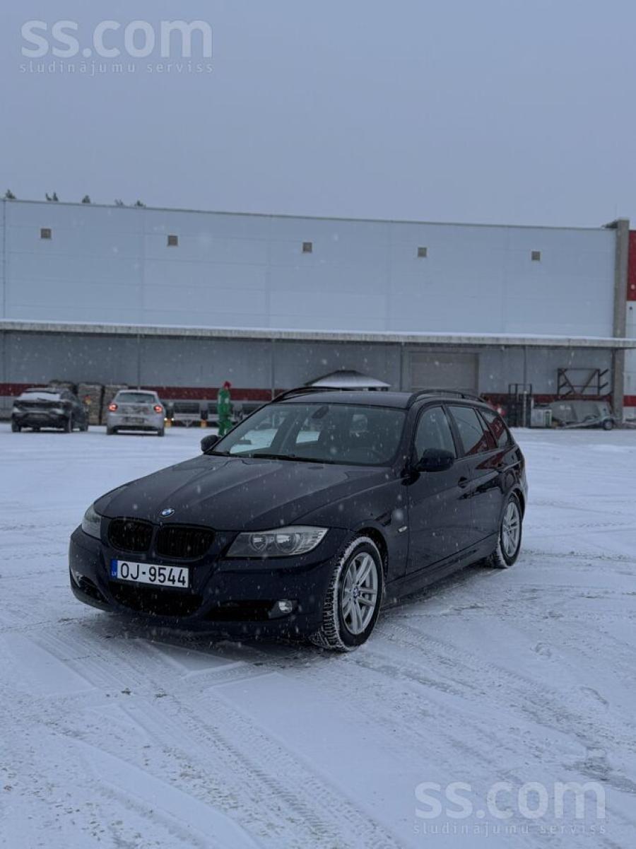 Zils BMW 318 2009 Rīga, ar dzinēja tilpumu 1.80 L un nobraukumu 290 tūkst. km par 4200 €, foto 2 vietnē AUTOMOTO.COM.LV