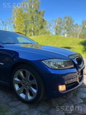 Zils BMW 318 2009 Rīga, ar dzinēja tilpumu 2.00 L un nobraukumu 330 tūkst. km par 4300 €, foto 6 vietnē AUTOMOTO.COM.LV