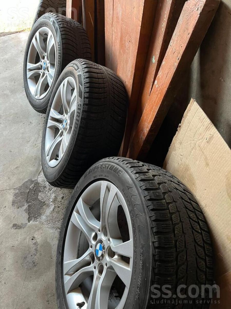 Zils BMW 318 2009 Rīga, ar dzinēja tilpumu 2.00 L un nobraukumu 330 tūkst. km par 4300 €, foto 23 vietnē AUTOMOTO.COM.LV