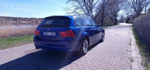 Blue BMW 318 2009 in Riga, with an engine capacity of 2.00 L and mileage of 256 thousand km for 5999 €, photo 4 on AUTOMOTO.COM.LV