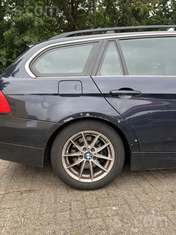 Zils BMW 318 2009 Rīga, ar dzinēja tilpumu 2.00 L un nobraukumu 408 tūkst. km par 2500 €, foto 4 vietnē AUTOMOTO.COM.LV